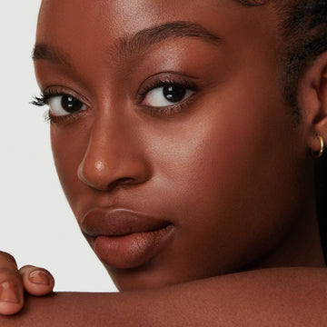 Foundations for Natural Finish | Lisa Eldridge