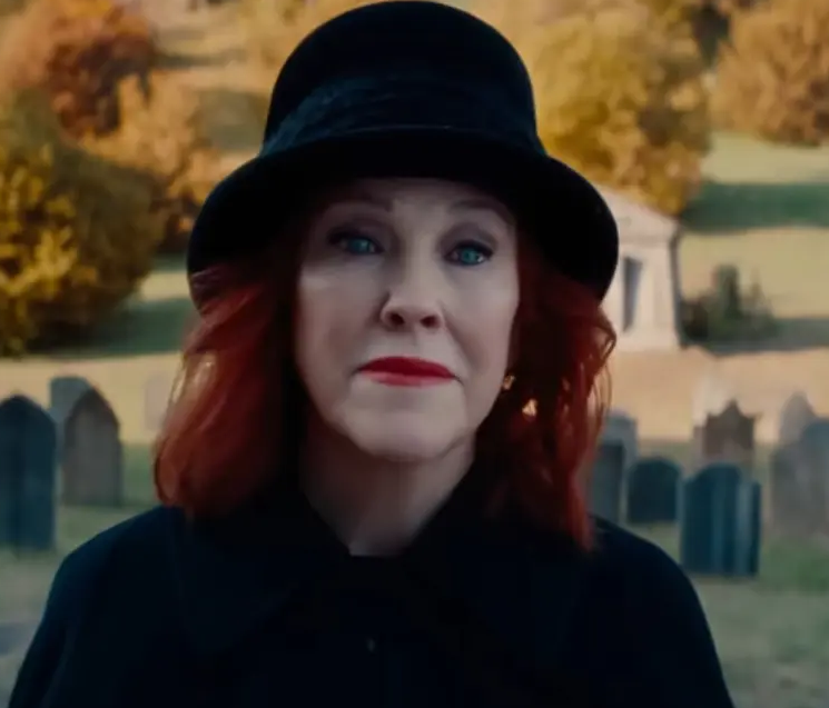 Beetlejuice II - Velvet Ribbon - Catherine O'Hara | Lisa Eldridge