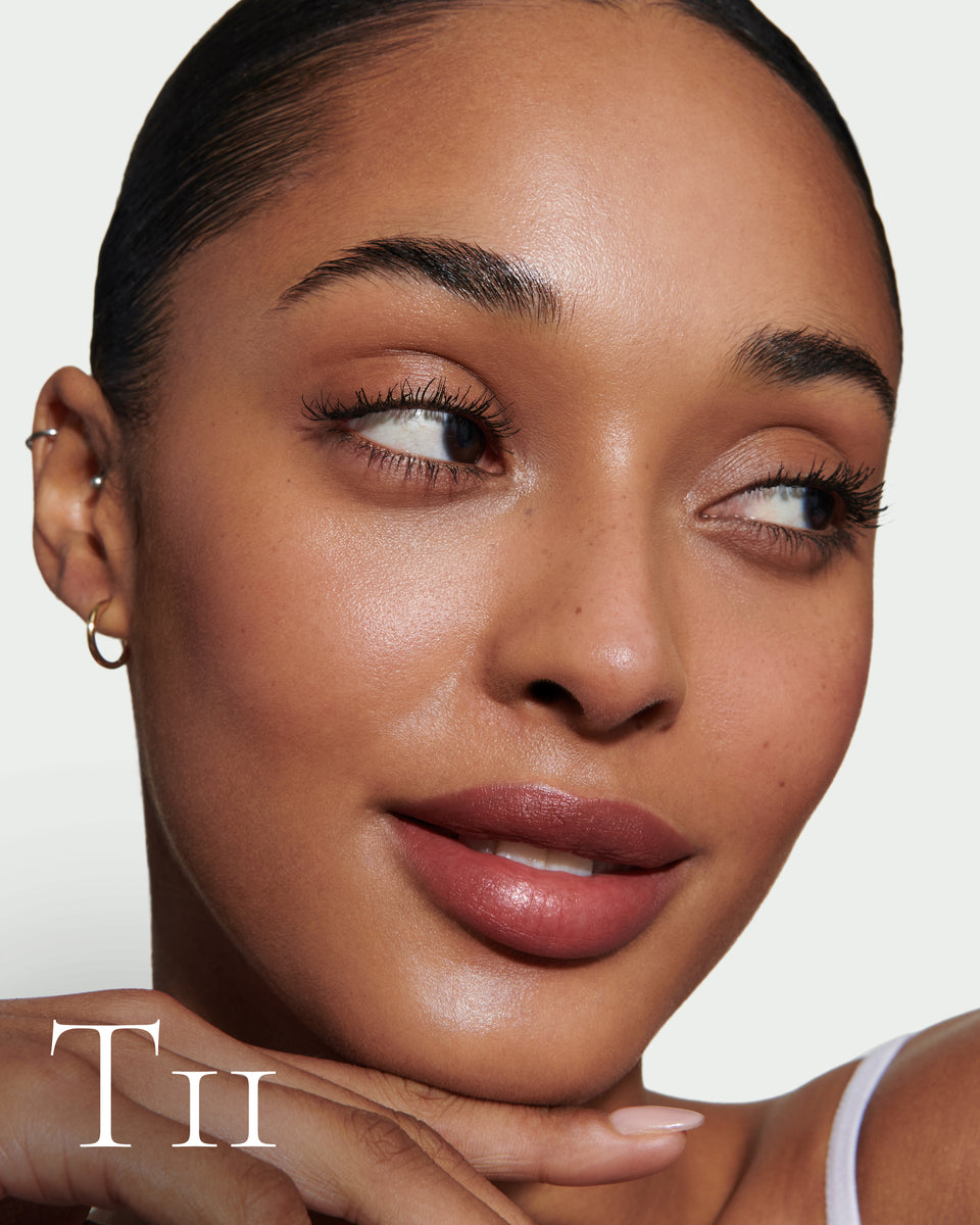 Enhancing Skin Tint T11 | Plumped & Refreshed | Lisa Eldridge